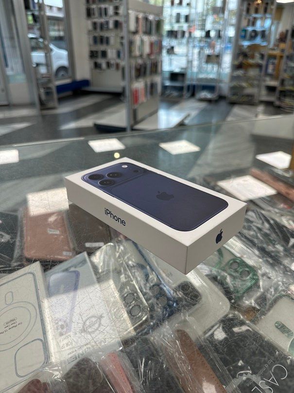 IPHONE 17 PRO 512GB!!!!! DEEP BLUE FABRIKNEU&UNGEÖFFNET! (Neu und ...