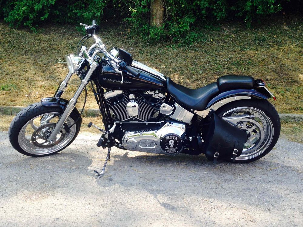 Harley Davidson FXSTD Deuce (Gebraucht) in Beringen für CHF 9999 – nur Abholung auf Ricardo kaufen