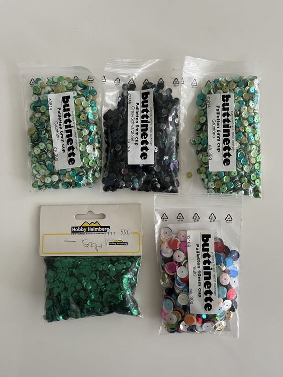 5 neue Päckli Pailetten | Kaufen auf Ricardo