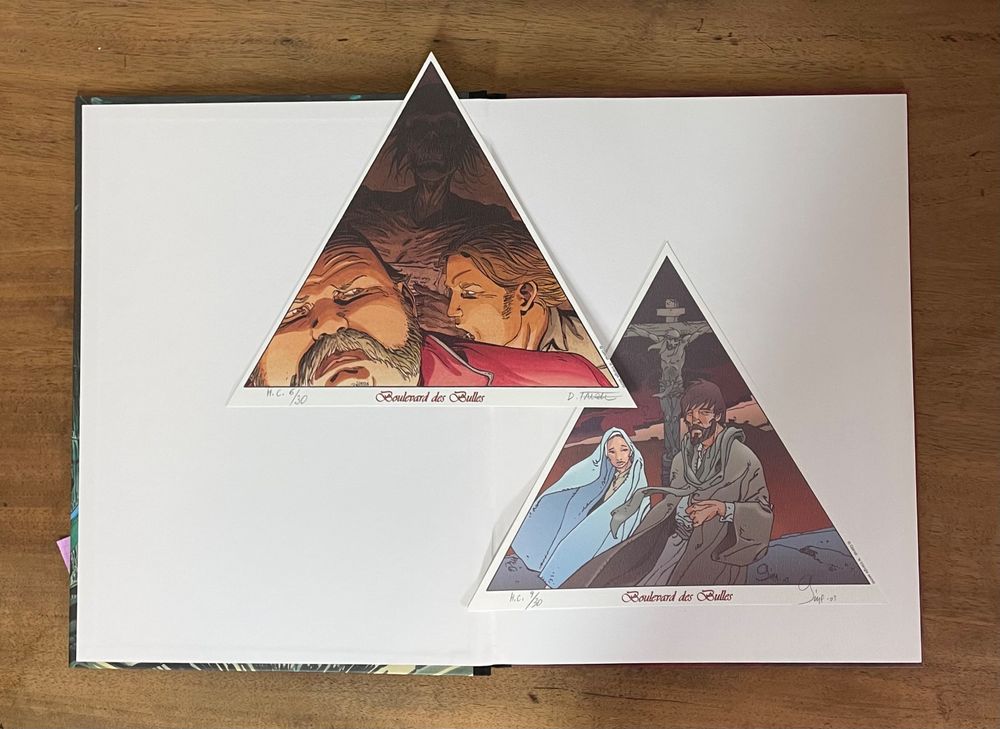 « Le triangle secret » avec dédicace de Convard | Kaufen auf Ricardo