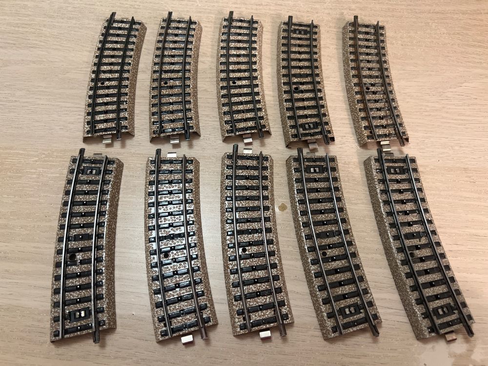 Märklin 10x 5201 gebogenes gleis M H0 (Gebraucht) in St-Aubin-Sauges für CHF 14 – mit Lieferung ...