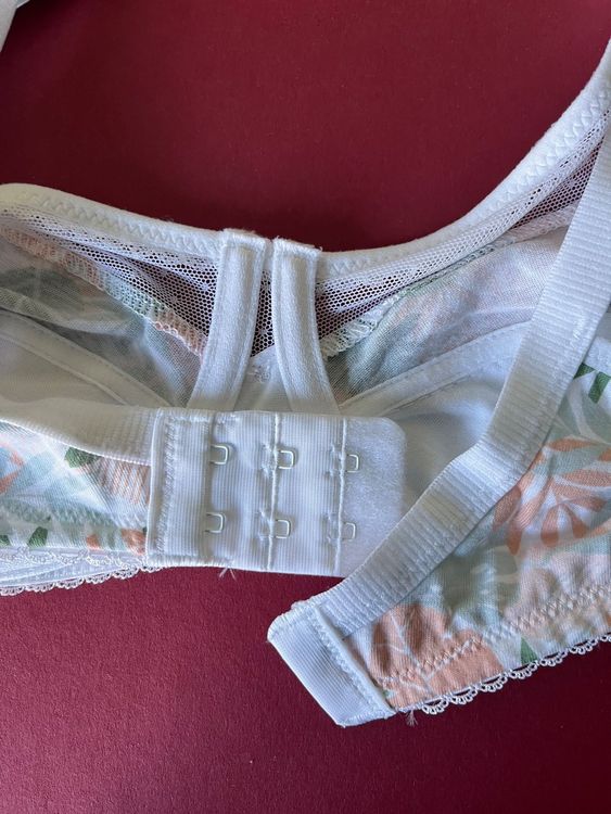 DIM, Bügel-BH GENEROUS Coton Bio, Grösse 75C, Weiss/Blätter (Neu und originalverpackt) in ...
