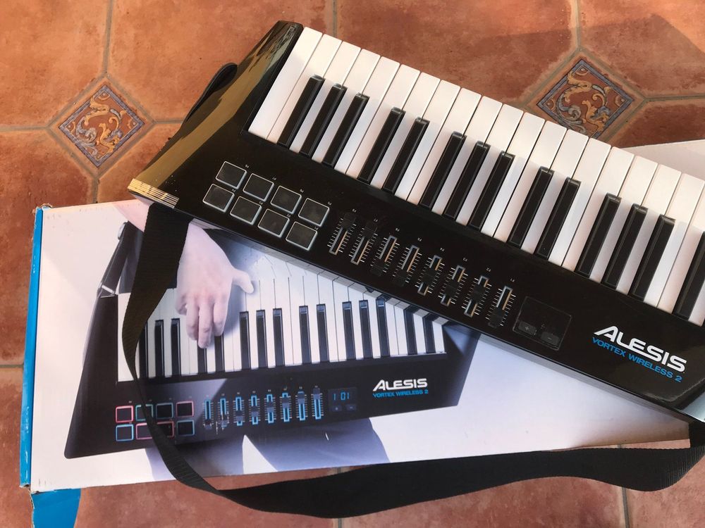 Alesis Vortex Wireless 2 Keytar (Gebraucht) in für CHF 190 – mit ...