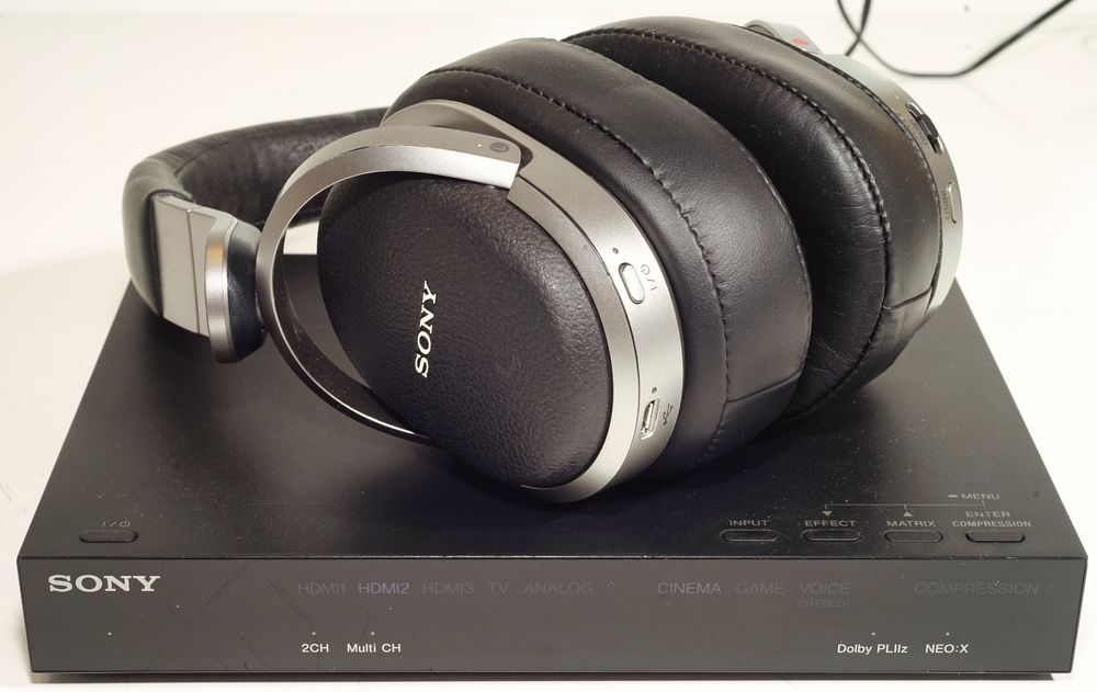 Sony 9.1 Digital Surround MDR HW700DS Kopfhörer, Wireless (Defekt) in ...