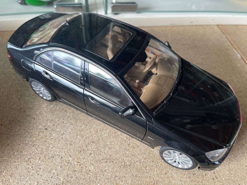 1:18 AutoArt Mercedes Benz C-Klasse sb 1.- | Kaufen auf Ricardo