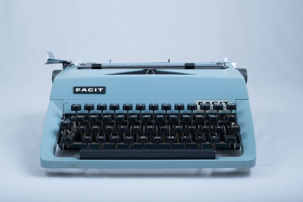 Machine à écrire Facit TP2 - révisée, avec ruban neuf | Kaufen auf Ricardo