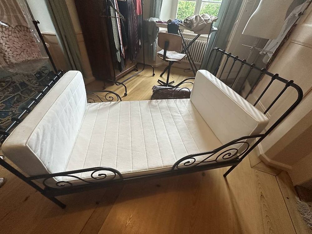 Lit extensible avec sommier à lattes (D'occasion) à Moutier pour CHF 80 ...