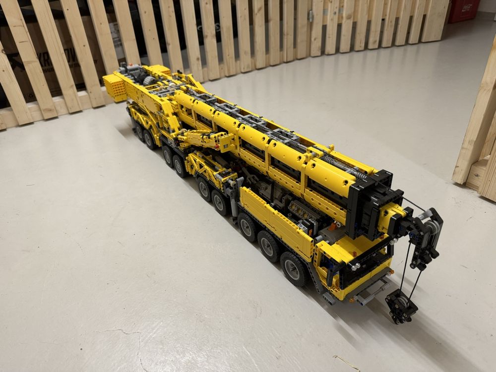 Lego Technic Liebherr LTM 11200 (Gebraucht) in Neudorf für CHF 430 ...