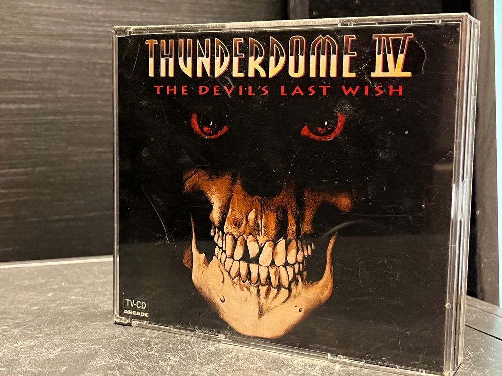 Thunderdome 4 - The Devil's Last Wish - SRA04A (Gebraucht) in für CHF 15 – mit Lieferung auf ...