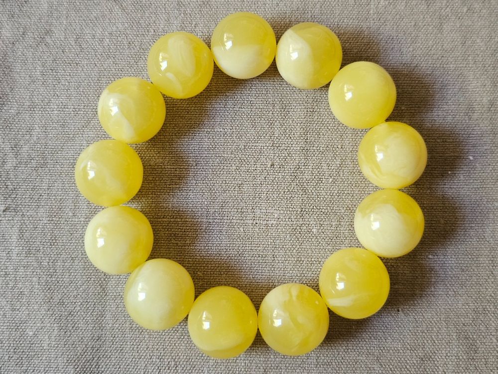 Armband 18 mm Kugeln wie Bernstein butterscotch weiß groß (Neu (gemäss ...