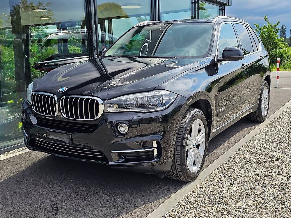 BMW X5 xDrive 30d Apple Car Play / Android Auto / TV (Gebraucht) in ...