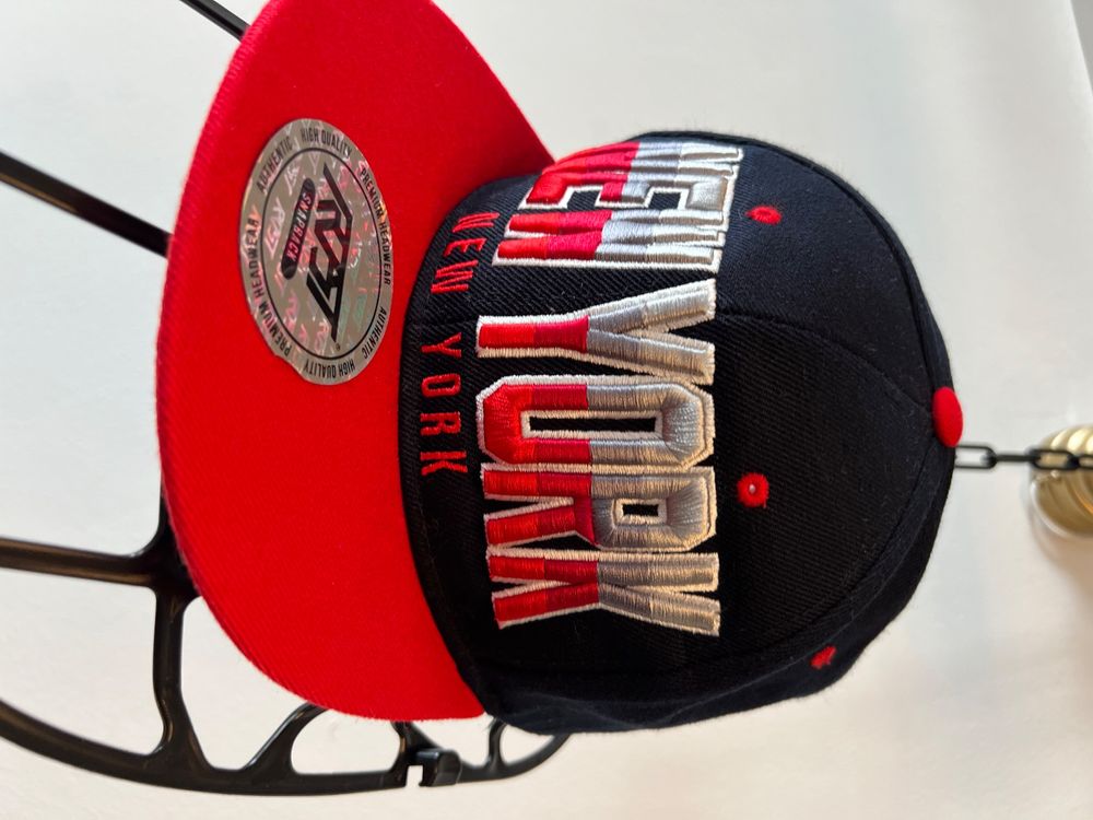 New York Cap (Gebraucht) in Schlieren für CHF 7 – mit Lieferung auf ...