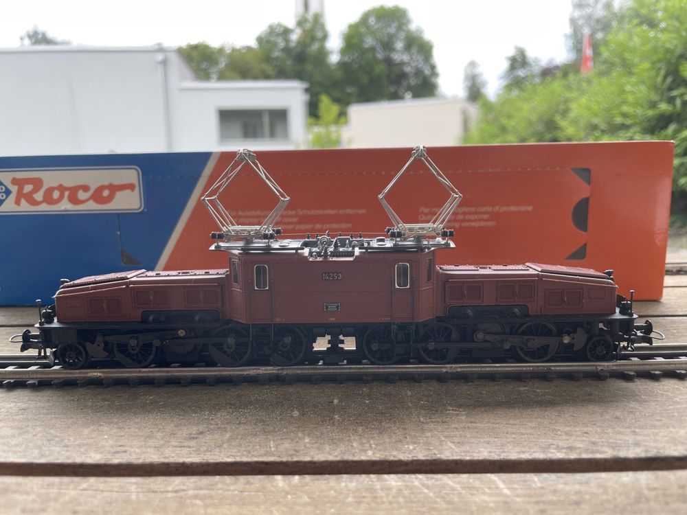 Roco 43539, SBB Ce 6/8 II Krokodil braun DC analog | Acheter sur Ricardo