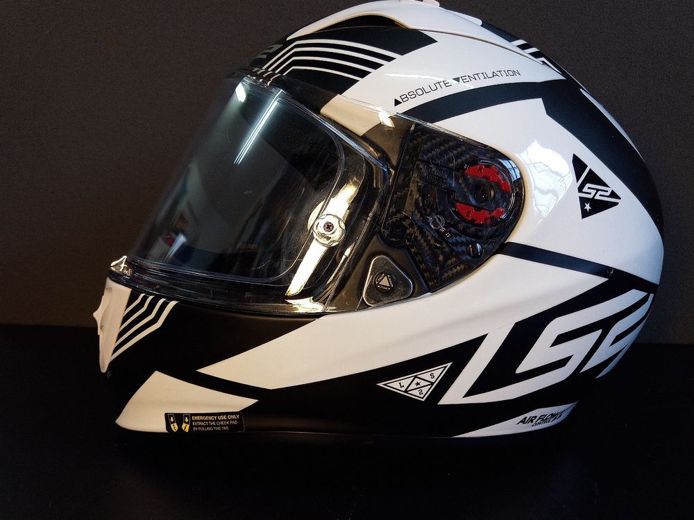 LS2 Arrow R Evo Motorradhelm Grösse XL 61/62 (Gebraucht) in Zofingen ...