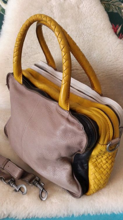 Liebeskind Ledertasche 4-farbig (Gebraucht) in Luzern für CHF 79 – mit ...