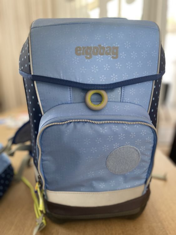 Ergobag cubo light mit Zubehör | Kaufen auf Ricardo