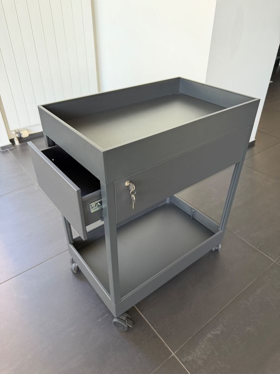 HAY New Order Trolley (Gebraucht) in Genève für CHF 200 – nur Abholung ...