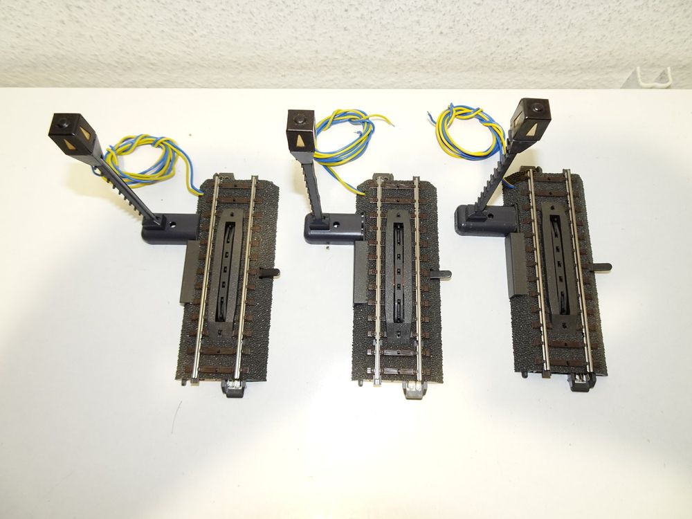 3 Märklin C-Gleis Schienen Entkuppler Lichtmast HO 24997 (Gebraucht) in ...