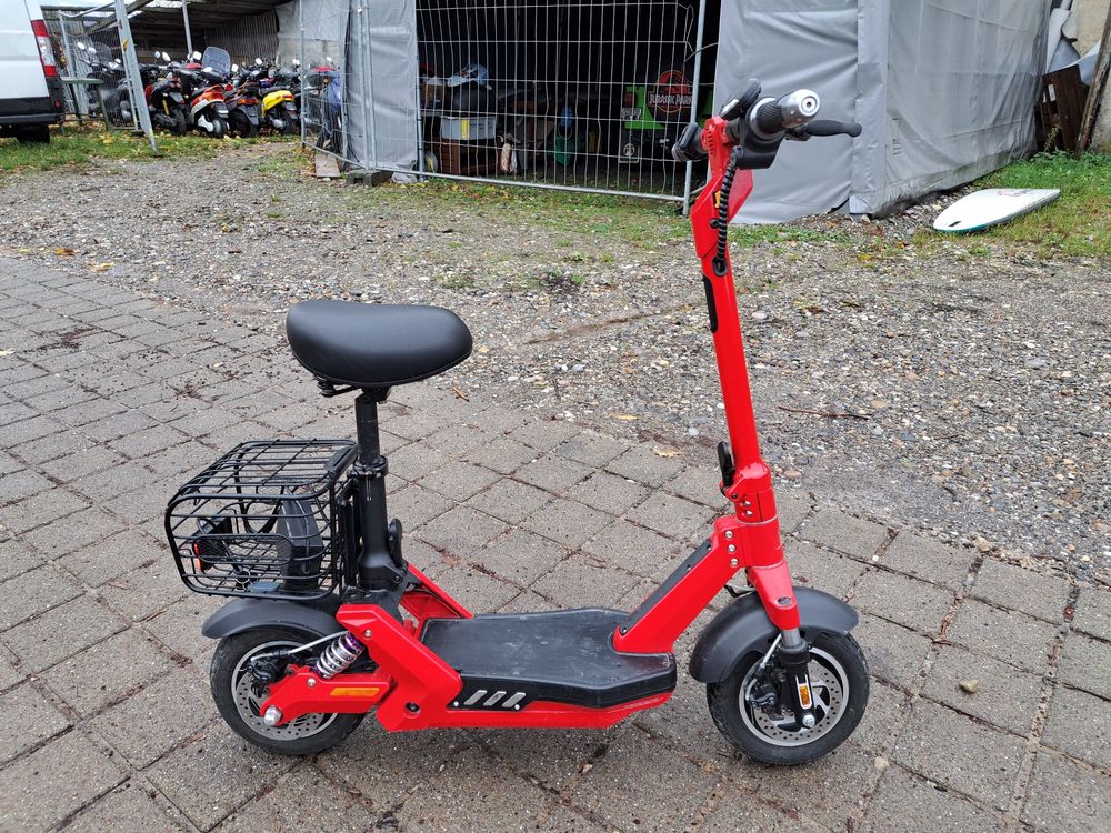 E-Trotti Camper – E-Scooter, Elektroroller mit Sitz 20km/h (Gebraucht ...