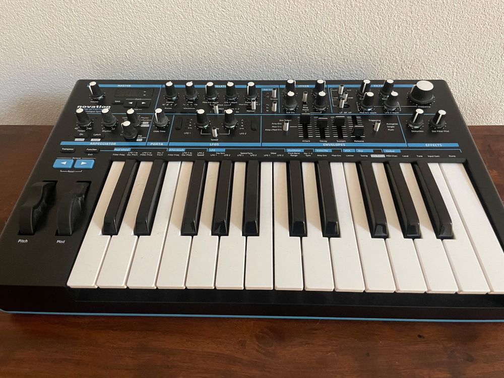 Novation Bass Station II Synthesizer – gut erhalten, intakt (Gebraucht ...