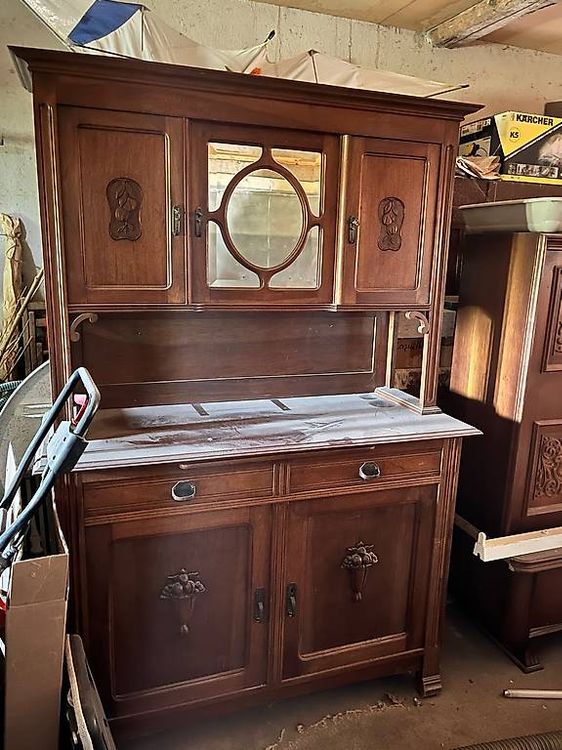 Buffet-vaisselier ancien Art déco en bois massif. (Gebraucht) in Genève für CHF 300 – nur ...