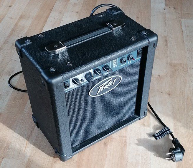 Peavey MAX 126 10-Watt-Bassverstärker Combo (Gebraucht) in Bern für CHF ...