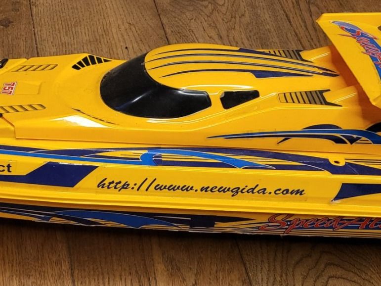 newqida Speed X Cyclone RC Boat, NQD (Gebraucht) in Sonceboz-Sombeval ...