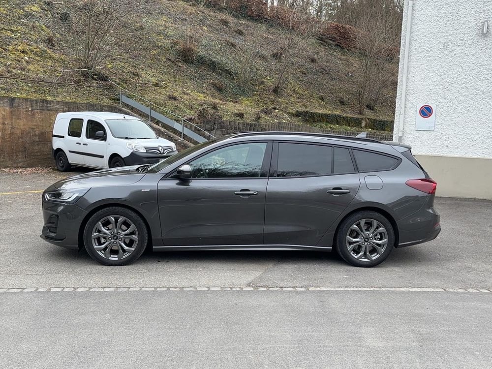 FORD Focus SW 1.0i EcoB Hybrid 155 ST-Line | Kaufen auf Ricardo