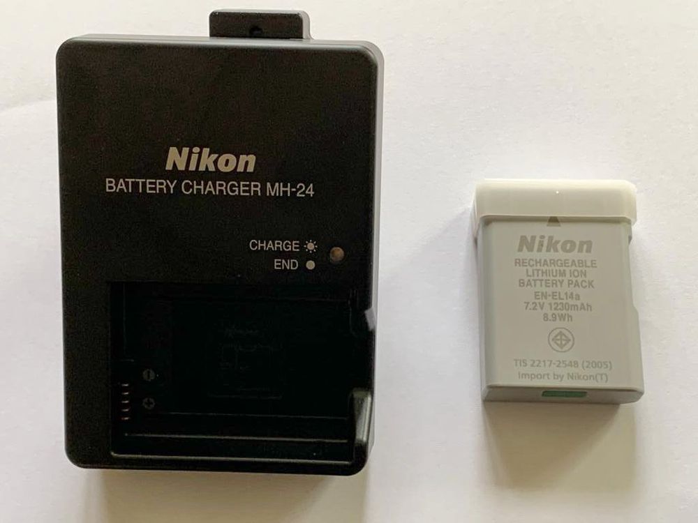 NIKON Ladegerät MH-24 inkl. 1 Akku EN-EL 14a | Kaufen auf Ricardo