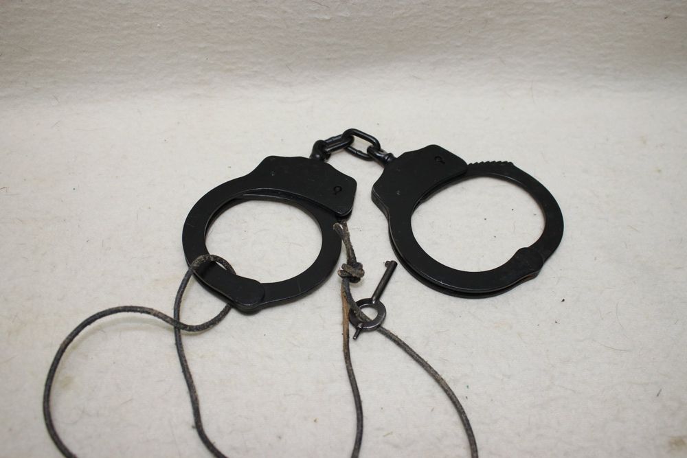 Handschellen | Kaufen auf Ricardo