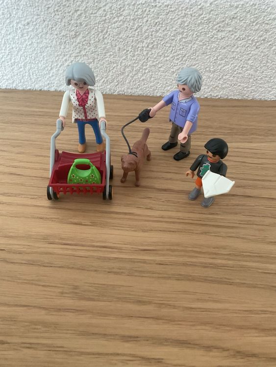 Playmobil Figuren Set: Seniorenpaar, Kind und Hund | Kaufen auf Ricardo