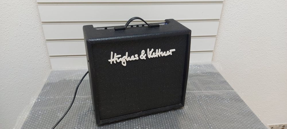 Hughes & Kettner Edition Blue 15R Gitarren-Combo (Gebraucht) in Glattbrugg für CHF 139 – mit ...