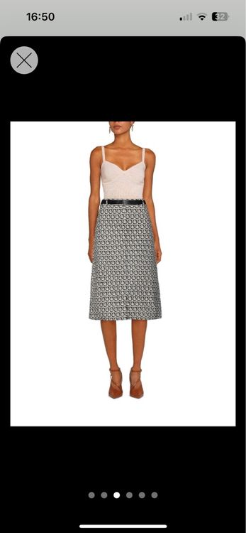 Jupe Salvatore Ferragamo - neuve - NP 490 fr (Neu und originalverpackt) in Arzier-Le Muids für ...