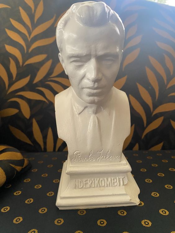 Statue Prenke Jakova (Gebraucht) in St. Gallen für CHF 12 – mit ...