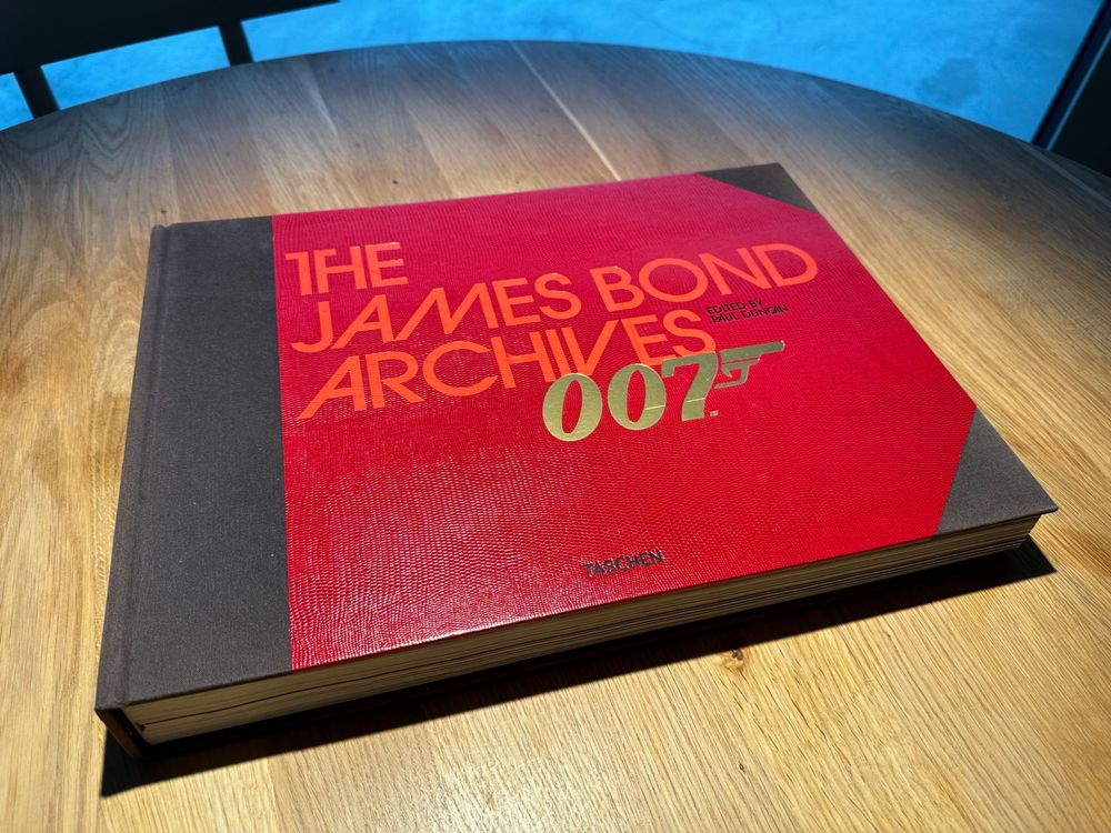 James Bond Buch - "THE JAMES BOND ARCHIVES" | Kaufen auf Ricardo