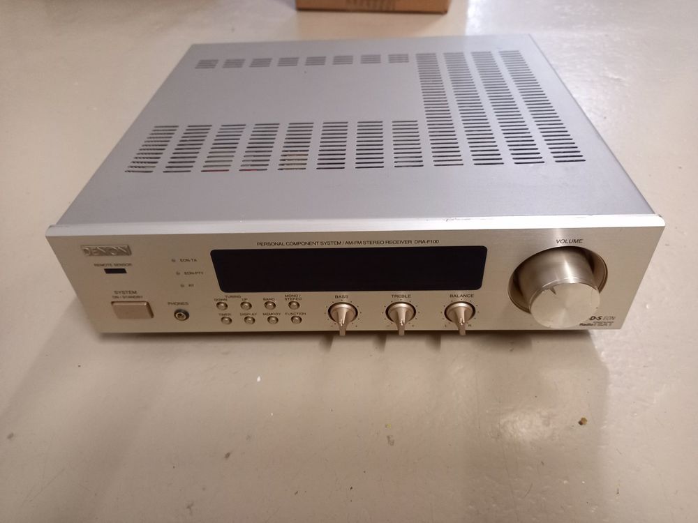 DENON DRA-F100 Verstärker Receiver (Gebraucht) in Prez-vers-Siviriez für CHF 40 – mit Lieferung ...