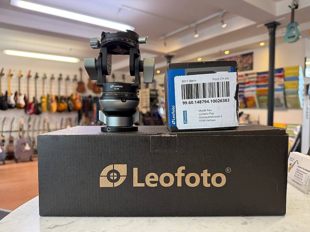 Leofoto LB-65 Nivellierkopf & VH-30R 2 Weg-Neiger wie neu (Neu (gemäss Beschreibung)) in Herisau ...
