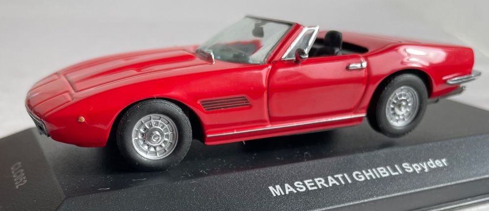 Maserati Ghibli Spyder Modellauto rot, Sammlermodell (Gebraucht) in ...