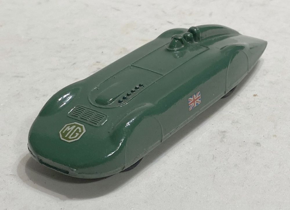 Dinky Toys (GB) 23p Gardner’s MG Record Car (1946 - 47) (Gebraucht) in ...