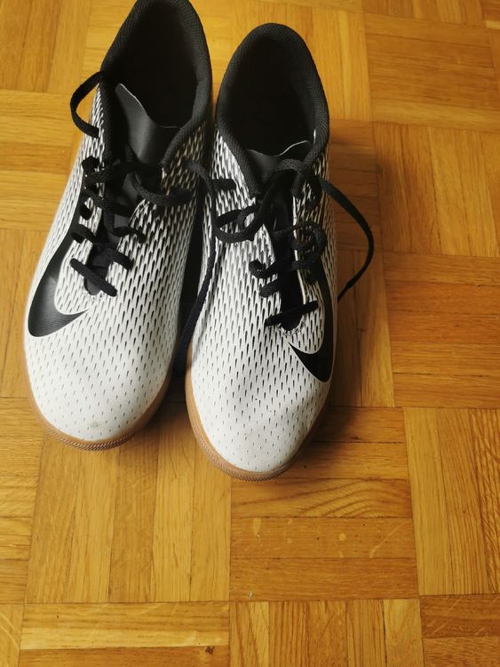 Nike 44 (Neu (gemäss Beschreibung)) in Bern für CHF 19 – mit Lieferung ...