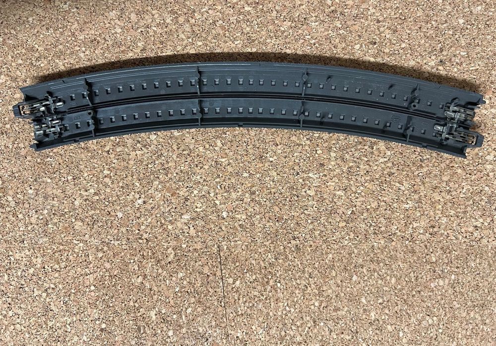 Märklin Gebogenes C-Gleis 24330 Radius R3 = 515 mm / 30° (Gebraucht) in Ossingen für CHF 2.4 ...