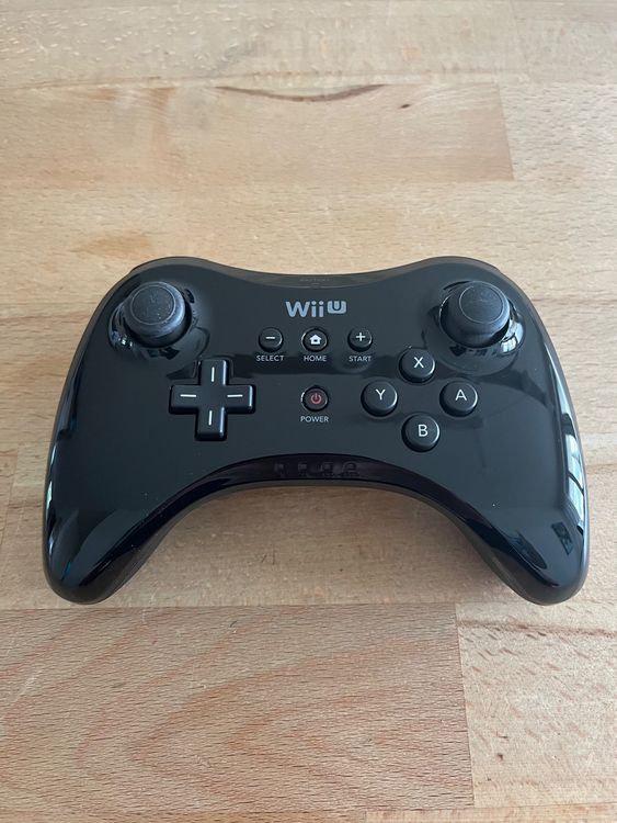 Originaler Wii U Pro Controller (Model WUP-005) (Gebraucht) in Thalwil ...