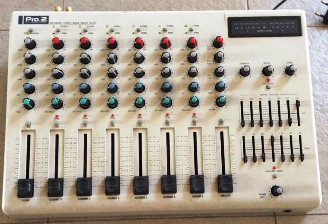 Table Mixage Pro.2 Integrate Stereo Audio Mixer M-650 (Gebraucht) in ...