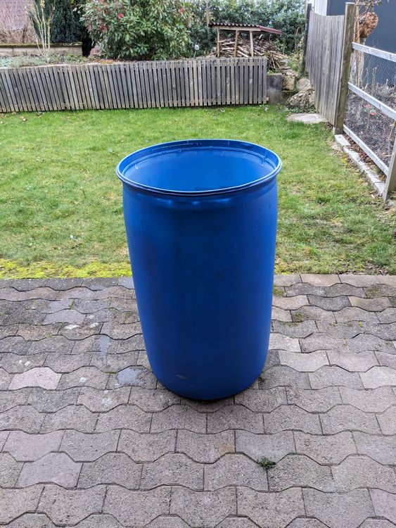 Regenwasserfass, blau, 200liter | Kaufen auf Ricardo