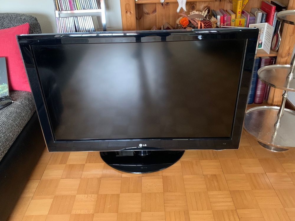 LG Fernseher 42LH500 | Kaufen auf Ricardo