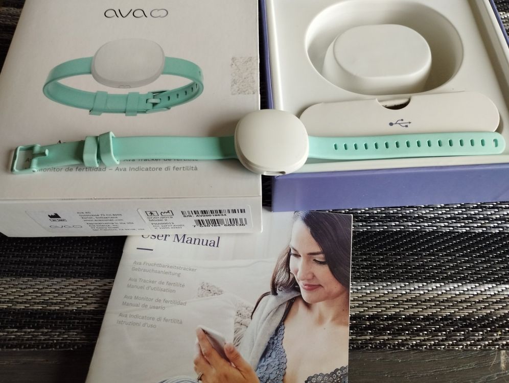 AVA tracker fertility bracelet (Neu und originalverpackt) in Zurich für ...