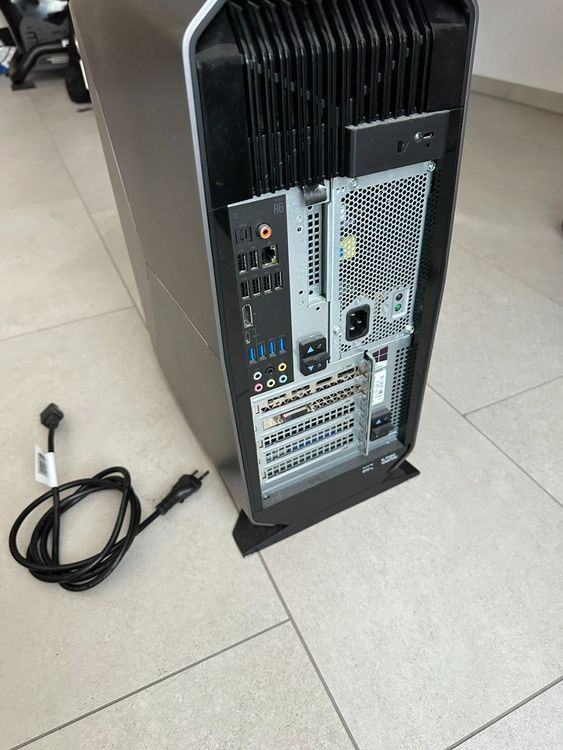 Alienware Aurora R6 Gaming PC - i5, 16GB RAM, GTX1070 8GB (Gebraucht ...