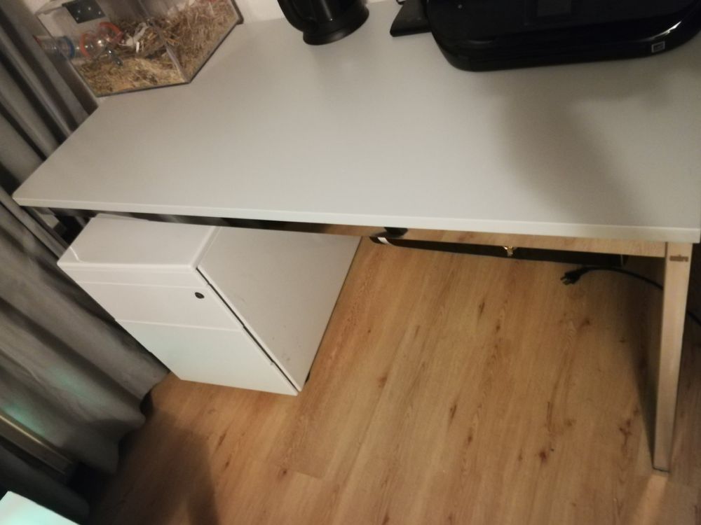 embru Tisch mit Korpus (Gebraucht) in Rüti für CHF 70 – nur Abholung ...