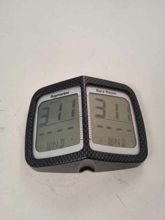 Raymarine Racemaster T70 (Tacktick) (Gebraucht) in Beckenried für CHF ...