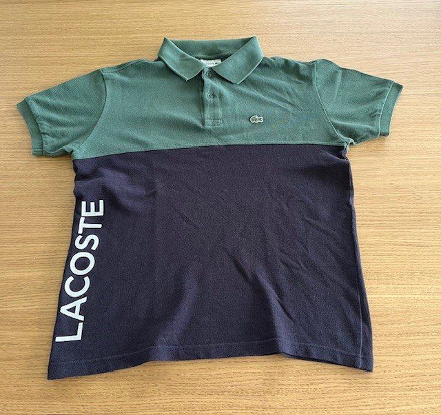 Poloshirt von Lacoste, Gr. 176 (Gebraucht) in Muolen für CHF 15 – mit Lieferung auf Ricardo kaufen